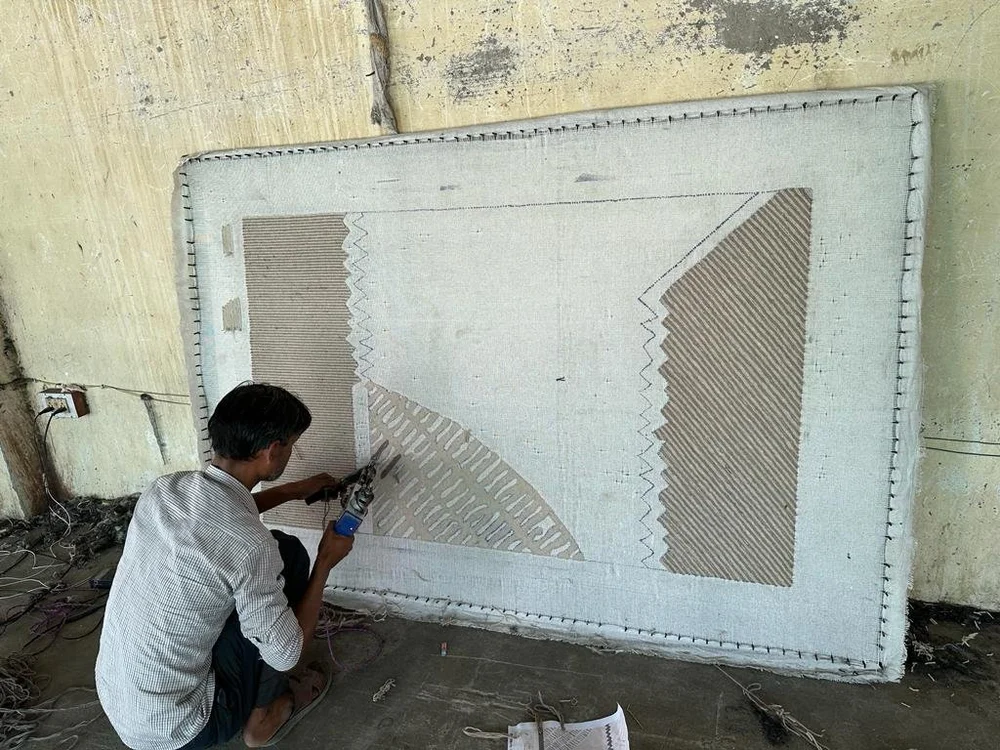 Weaving Techniques — East India Carpets