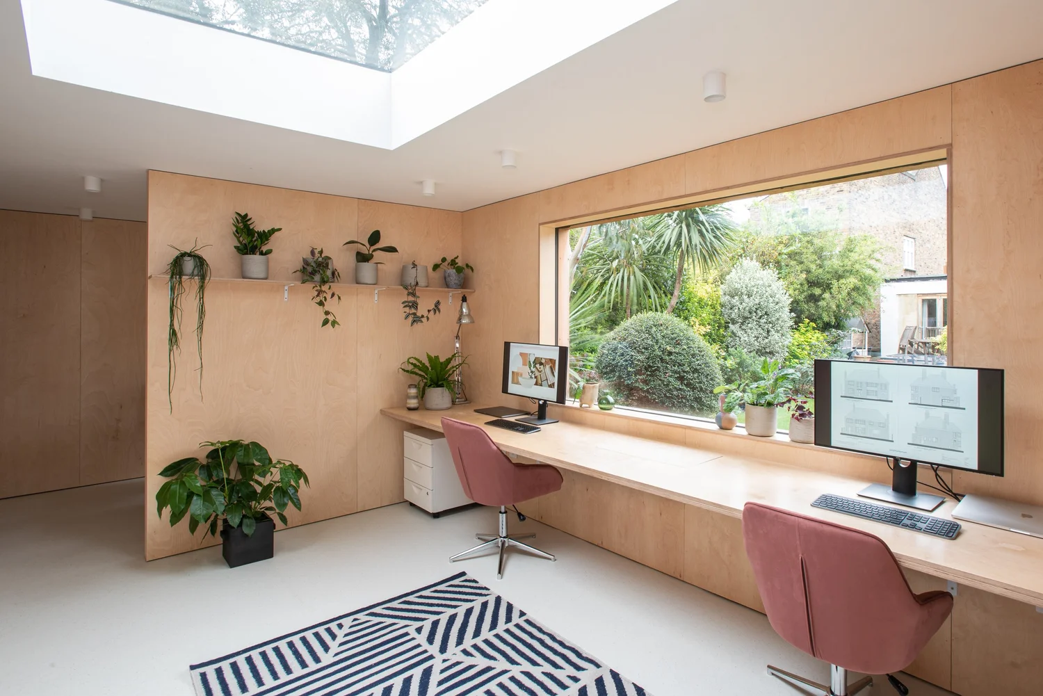 Plywood-Lined Garden Office in Walthamstow | Interior Architecture ...