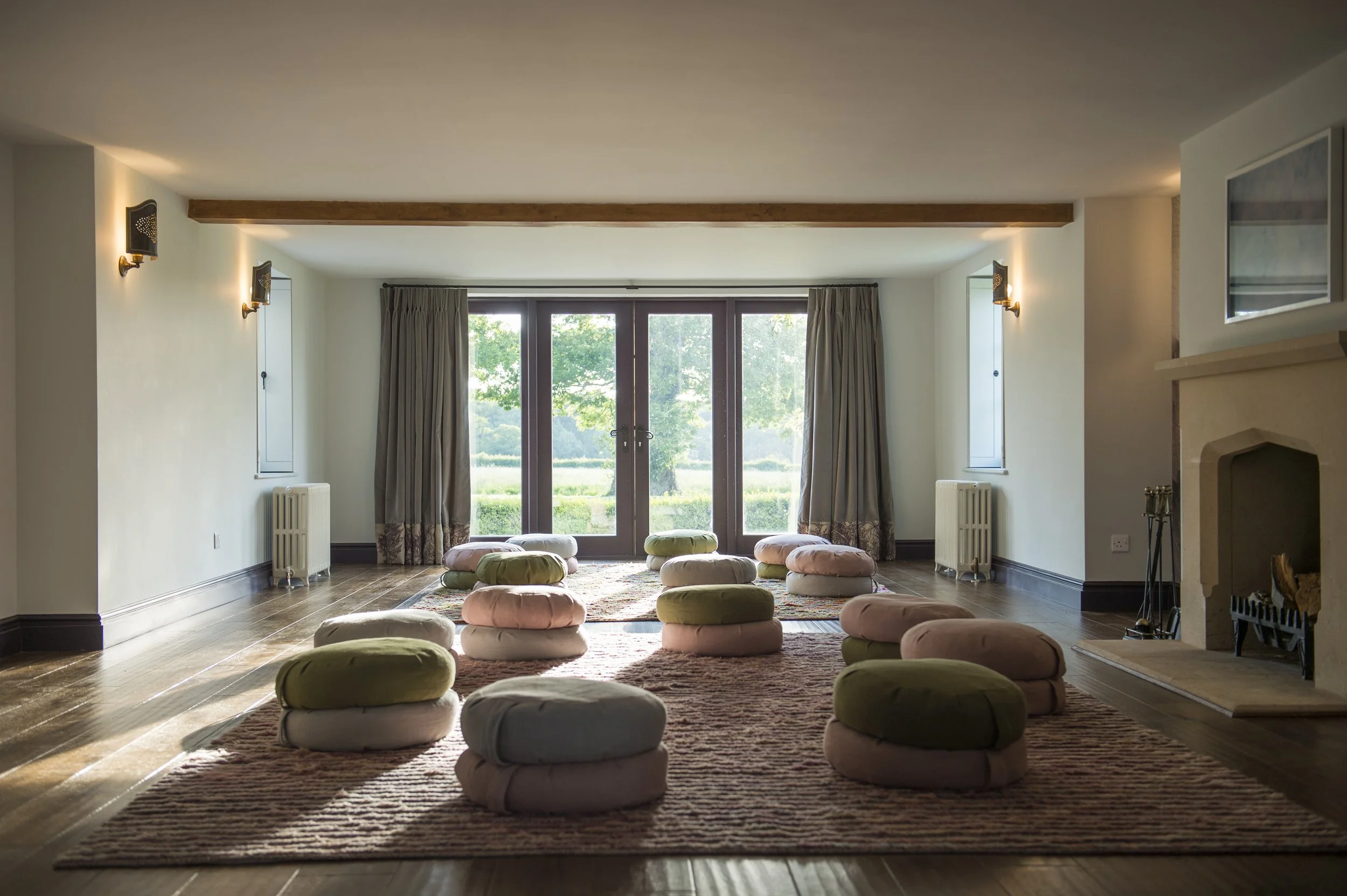 42 Acres — The Global Retreat Company