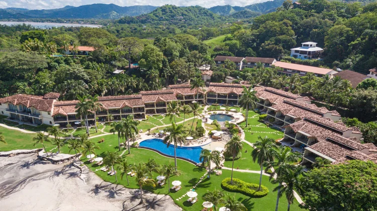 Ralia Retreats — The Global Retreat Company