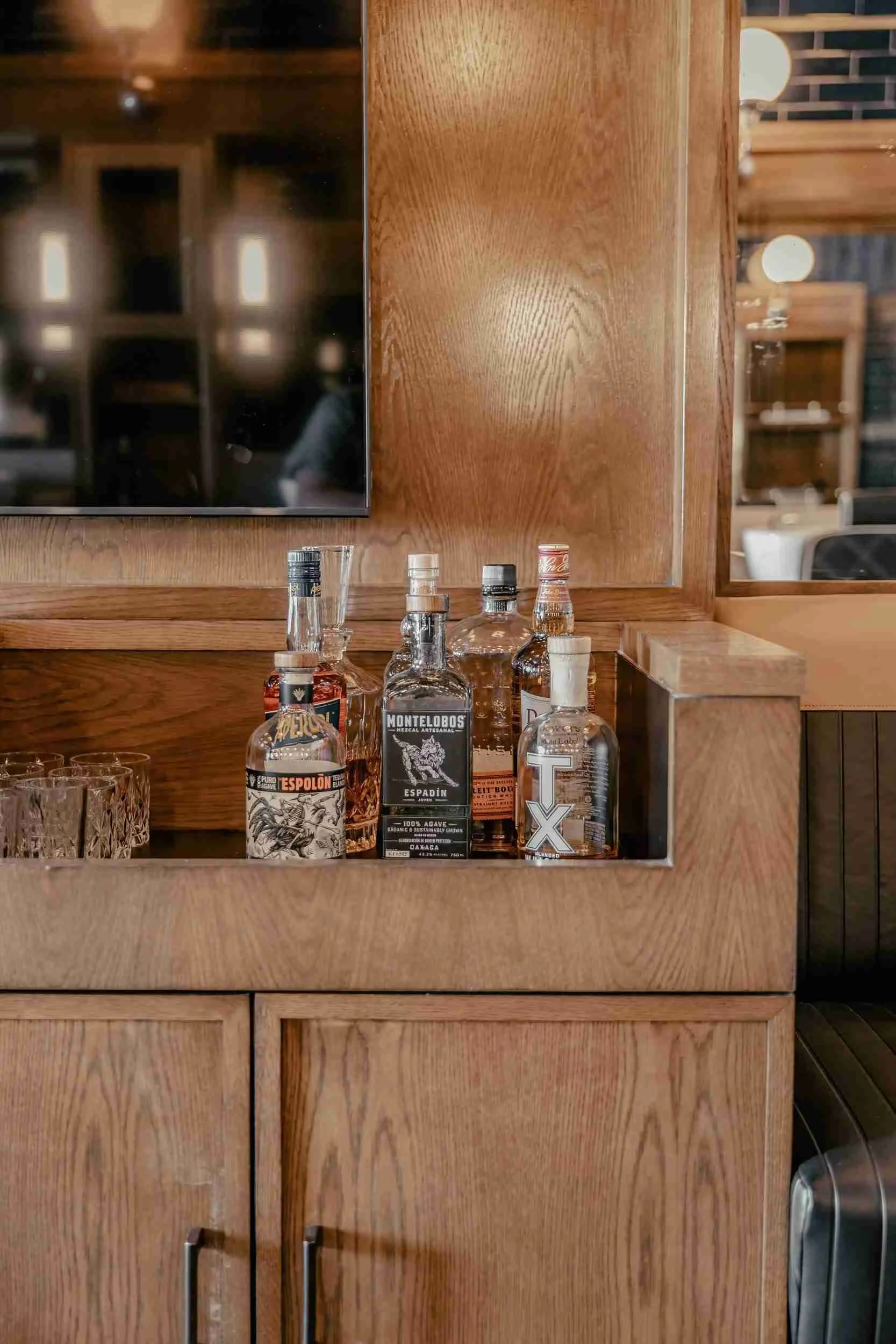 Discover the Best Barbershop in Uptown Dallas at Mr. Winston’s