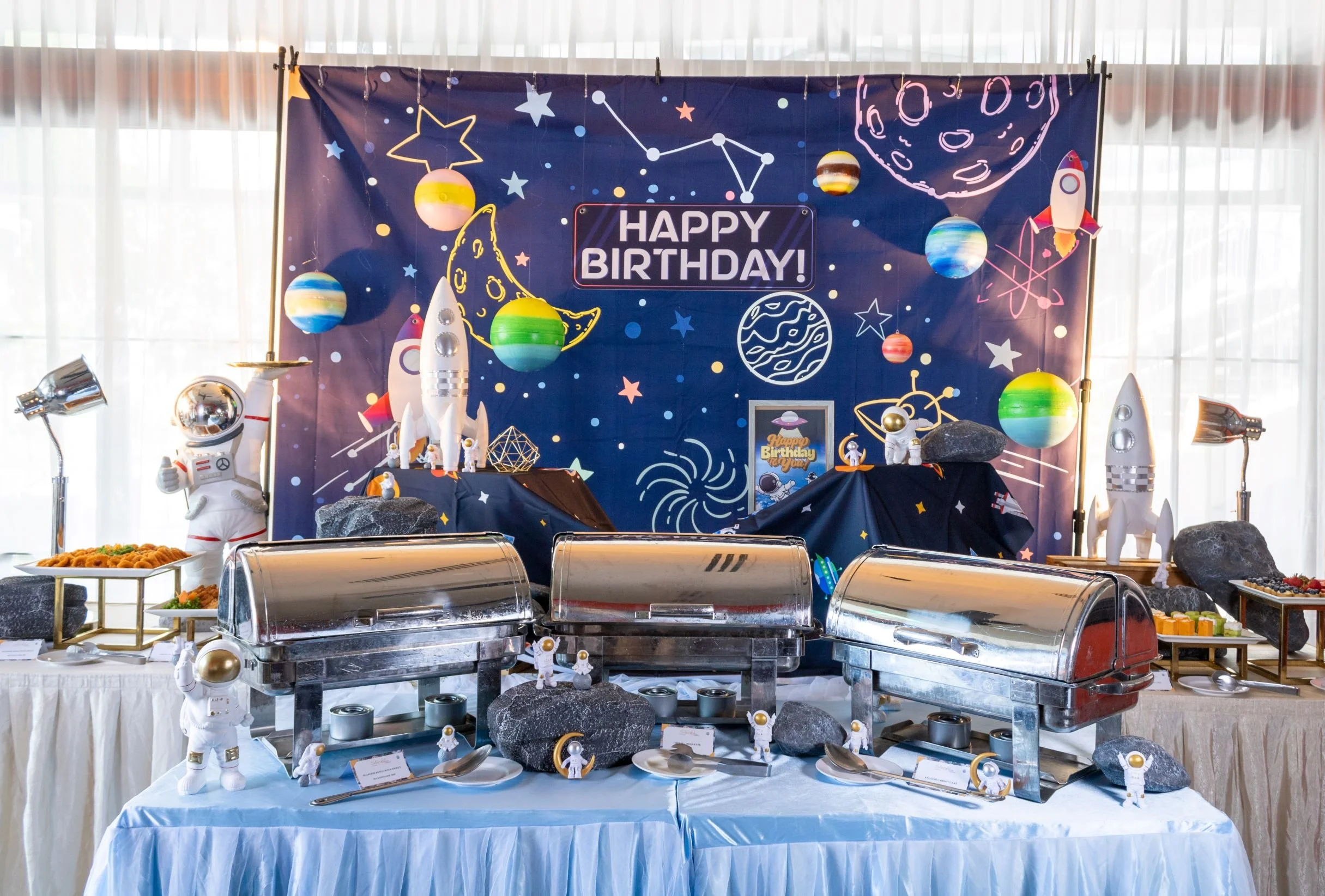 Which Restaurants Offer Birthday Packages? — Tanglin Cookhouse