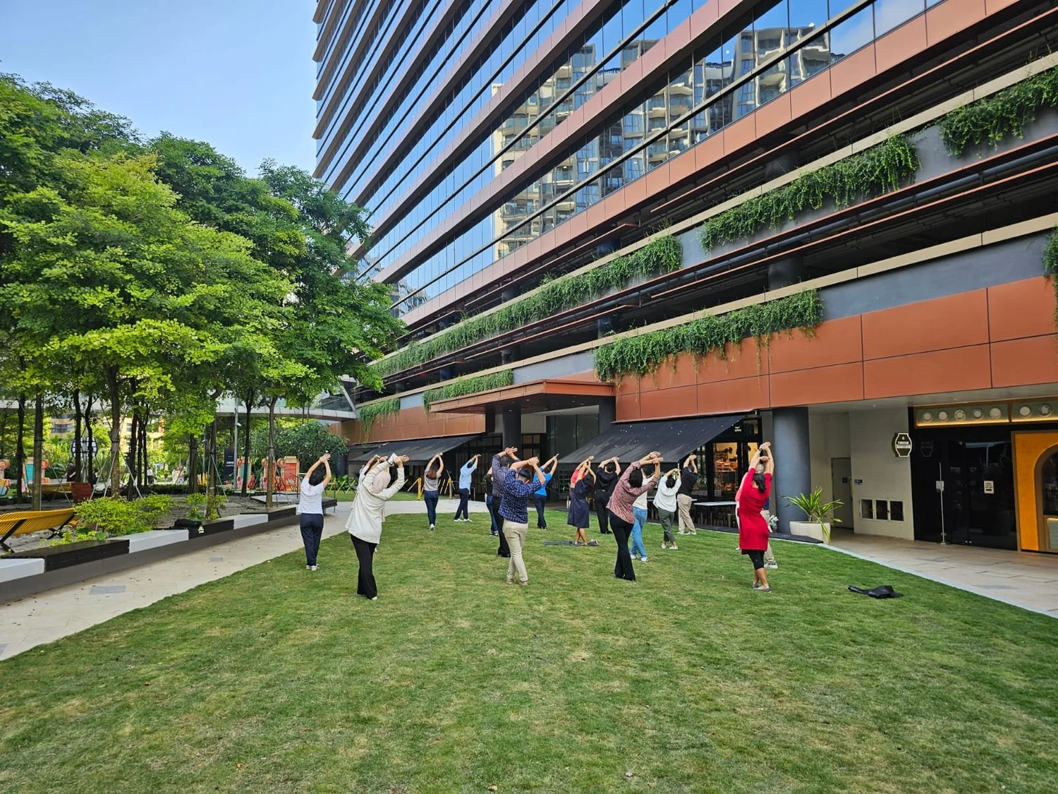 Popular Paya Lebar PLQ Western Food Spot in Singapore — Tanglin Cookhouse
