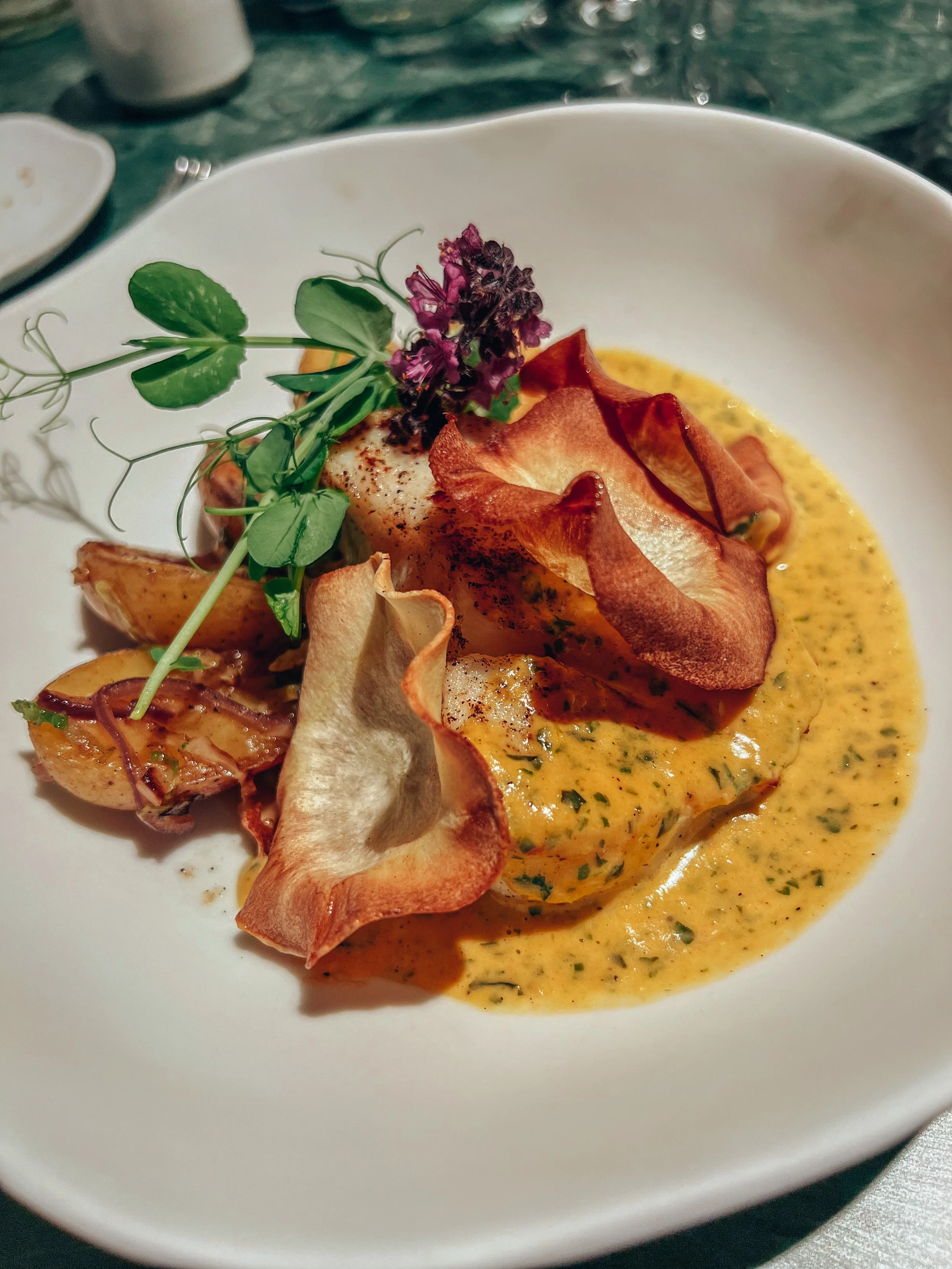 Restaurant — Lio's Brugge