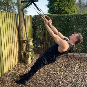 5 Beginner Ring Exercises to Build Muscle — TOM PETO PERSONAL TRAINER