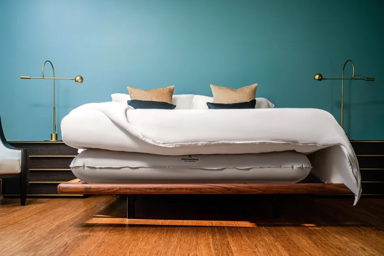 Mattress Jack - Your Ergonomic Solution for Bedmaking