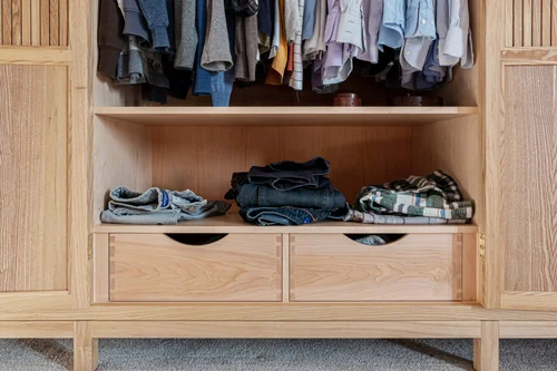 Olive Ash Wardrobe — Wunsch