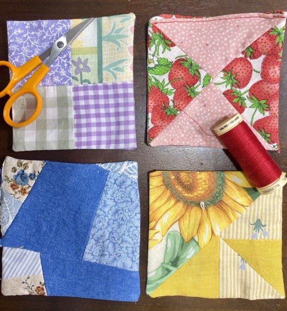 how to make Quilted Coasters — Thread Rose Crafts