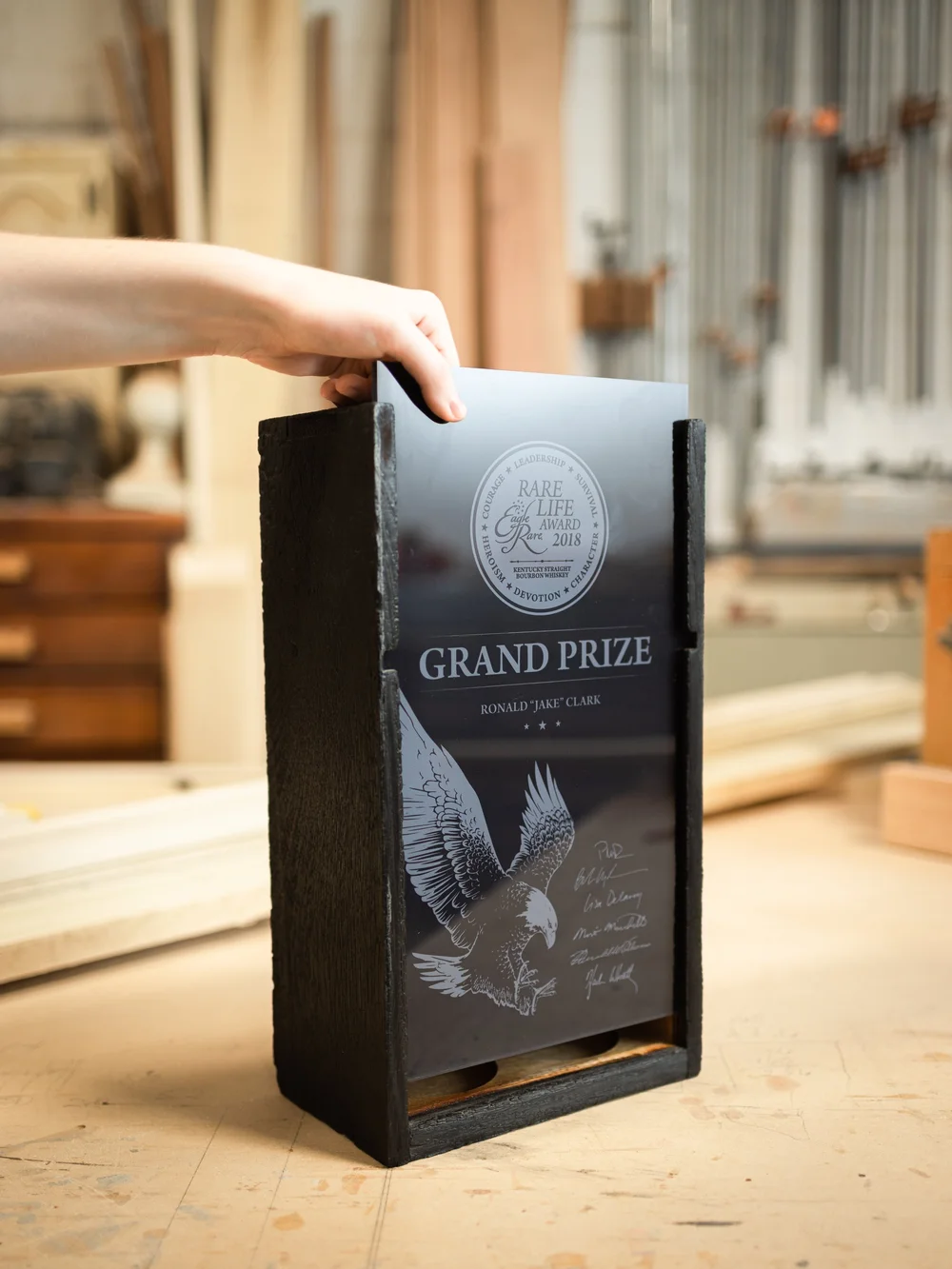 EAGLE RARE BOURBON BOX — NOMI Design