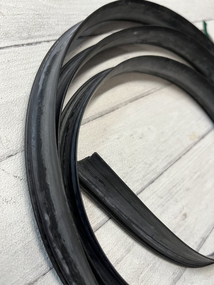 Caterham Heated Windscreen Glass — Sevens & Classics