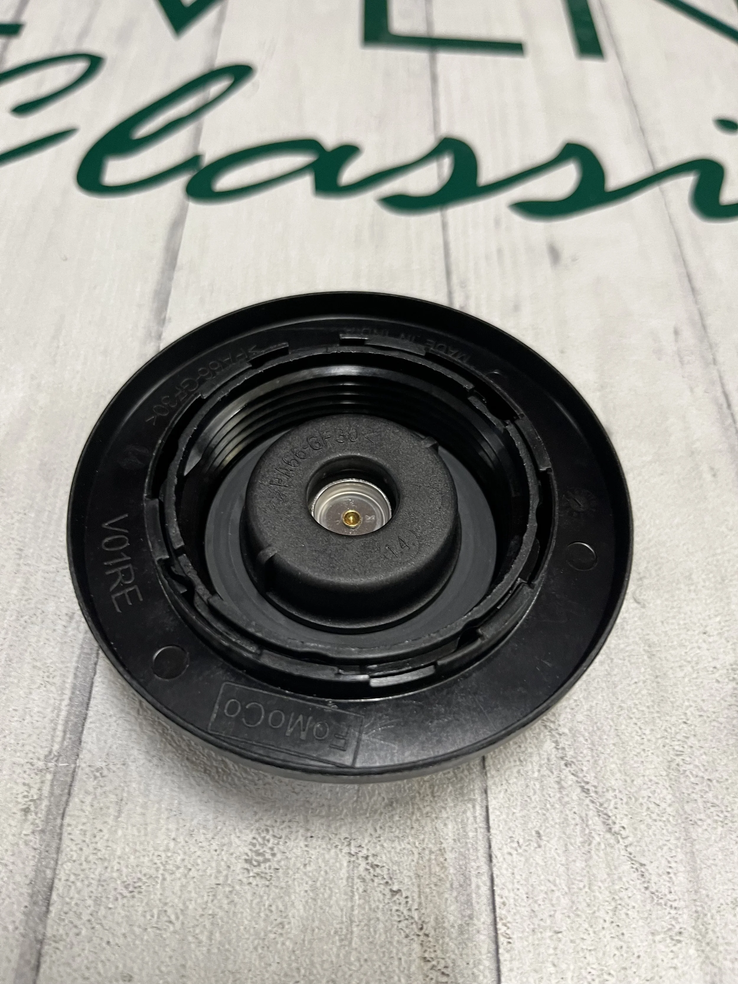 Expansion Tank Cap — Sevens & Classics