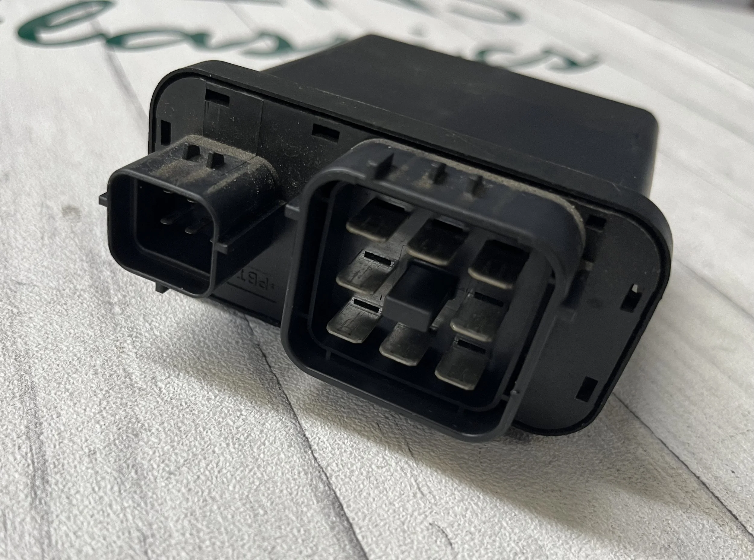 Caterham Lights Left on Warning Buzzer — Sevens & Classics