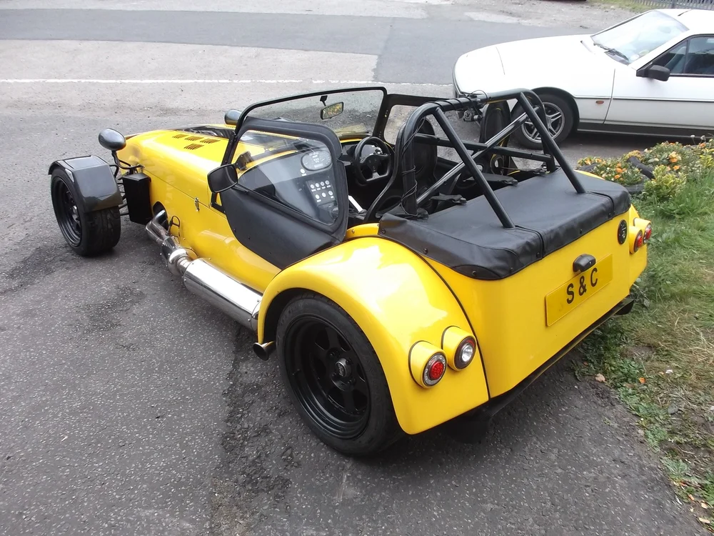 Caterham Levante | Sevens & Classics