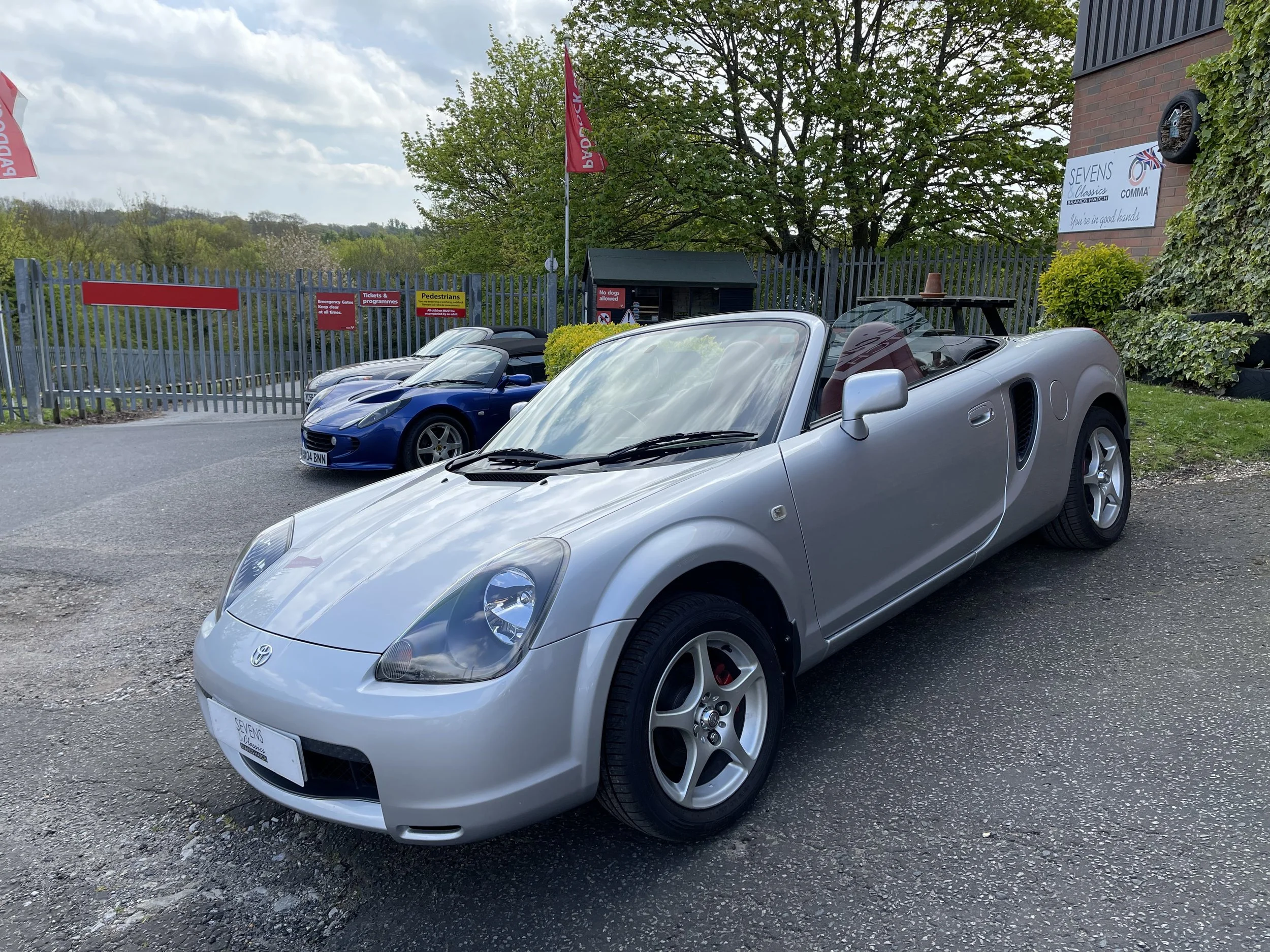Toyota MR2 Mk3 Roadster — Sevens & Classics