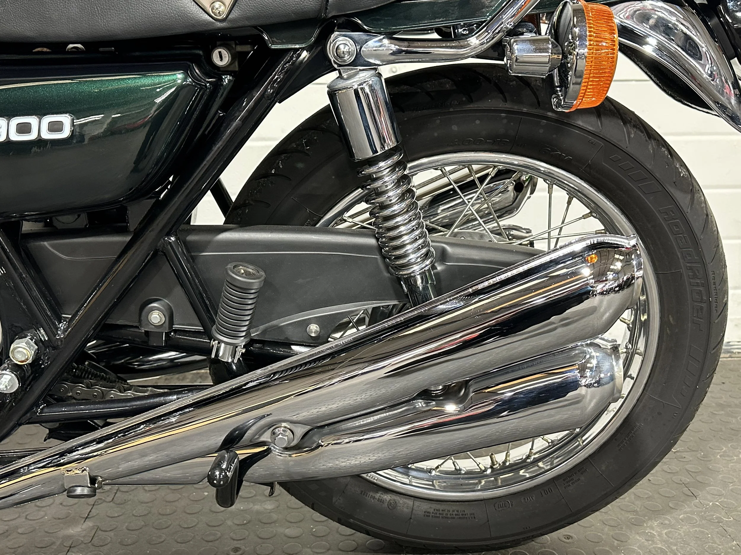 Kawasaki Z900 — Sevens & Classics