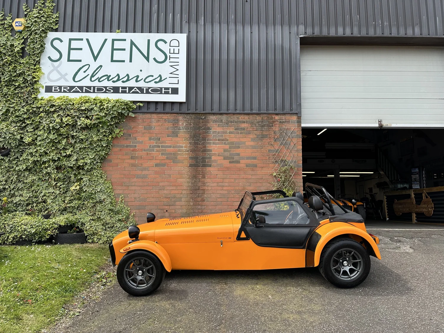 Caterham SV Roadsport 175 | Sevens & Classics