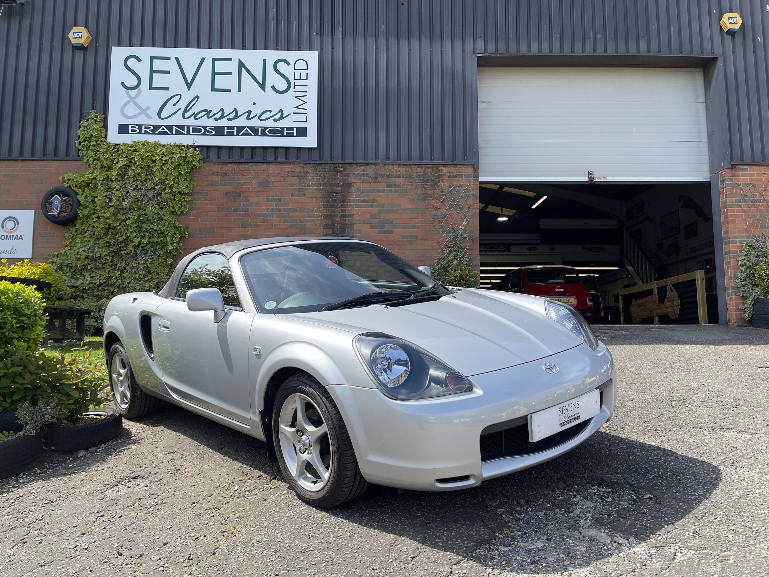 Toyota MR2 Mk3 Roadster — Sevens & Classics