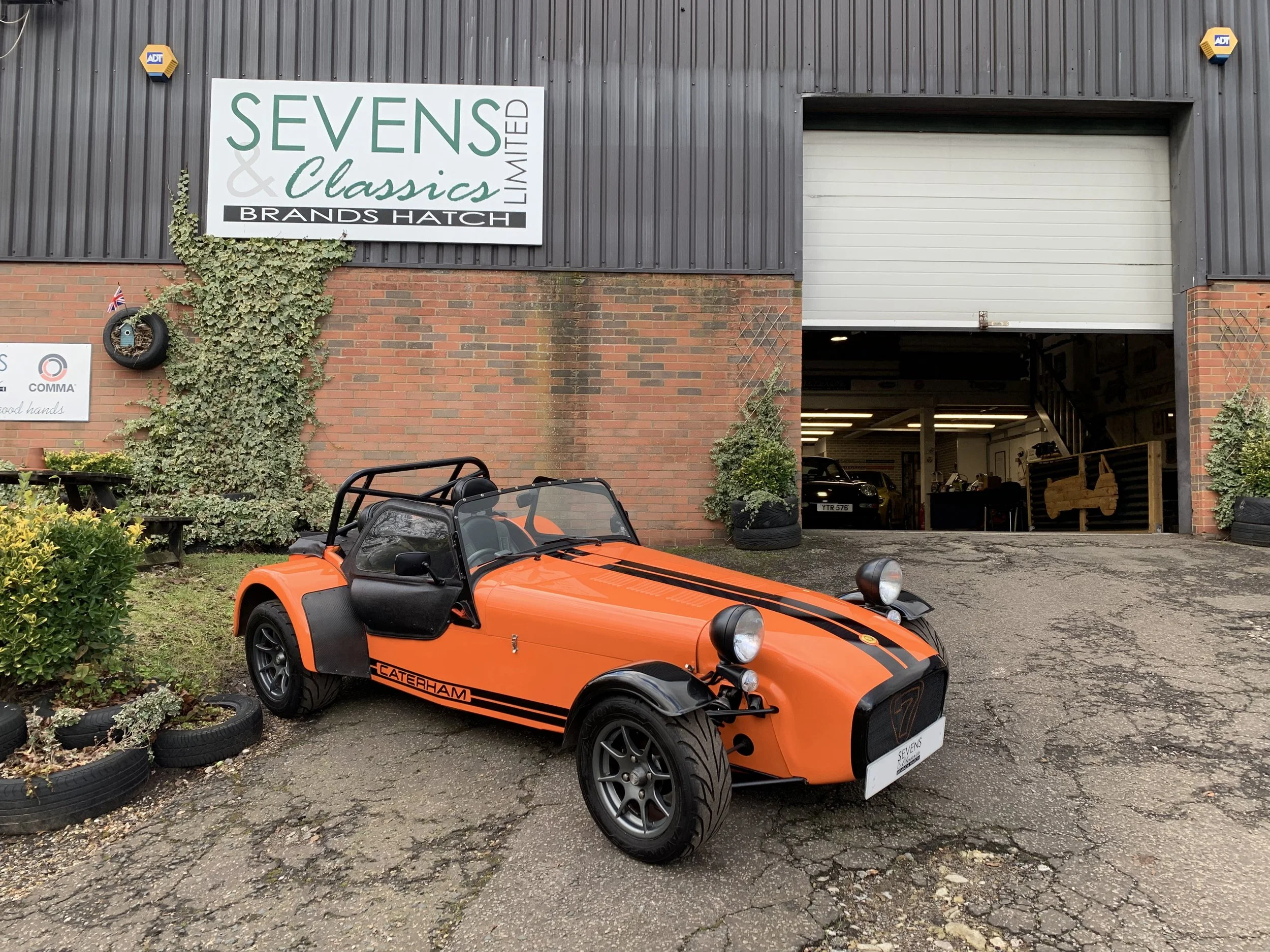 Caterham SV 220 — Sevens & Classics