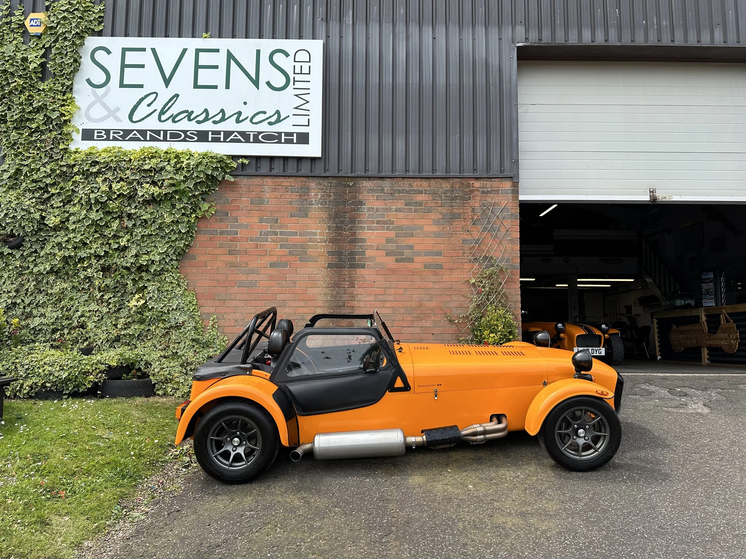 Caterham SV Roadsport 175 | Sevens & Classics