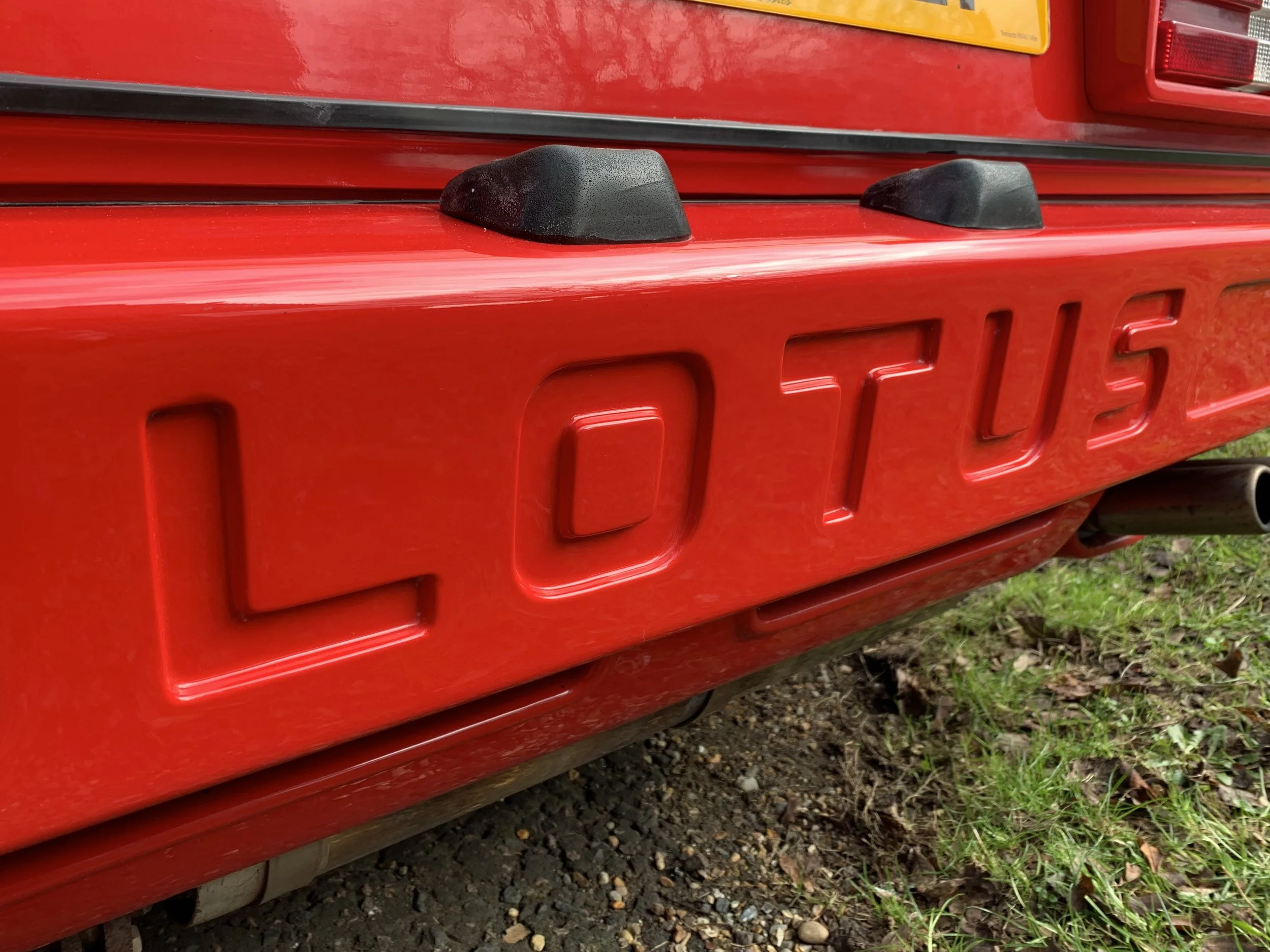 This beautiful Lotus Esprit S3 looks stunning in its gleaming Lotus Red ...