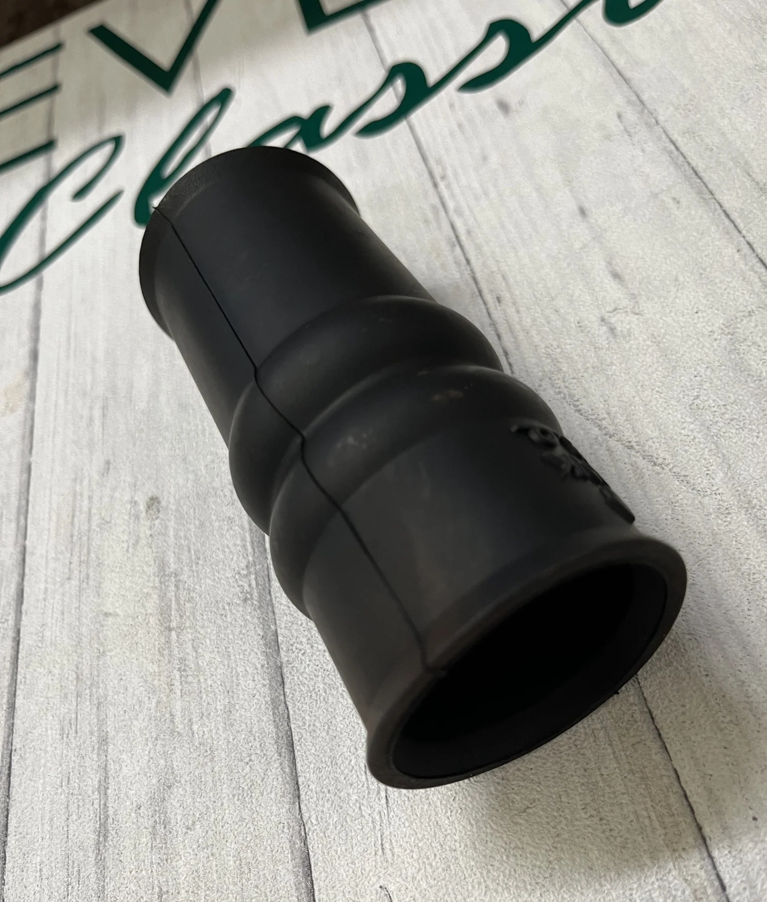 Caterham Aero fuel filler cap — Sevens & Classics