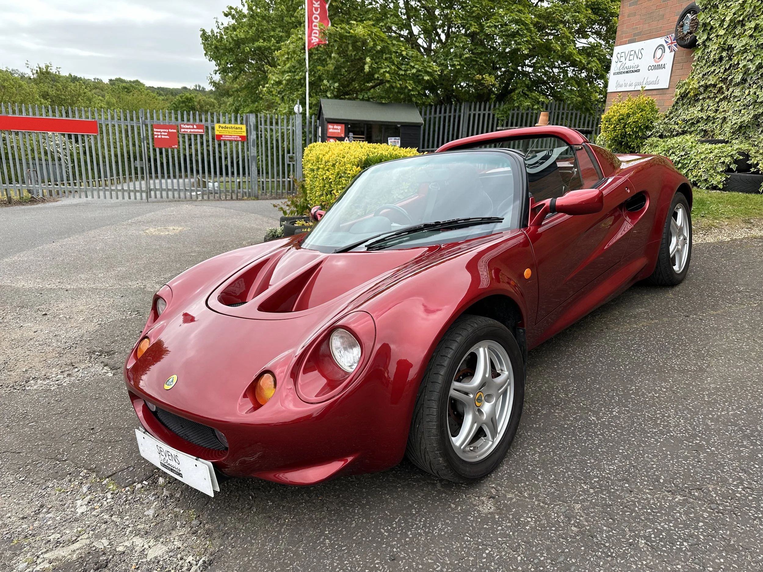Lotus Elise Series 1 — Sevens & Classics