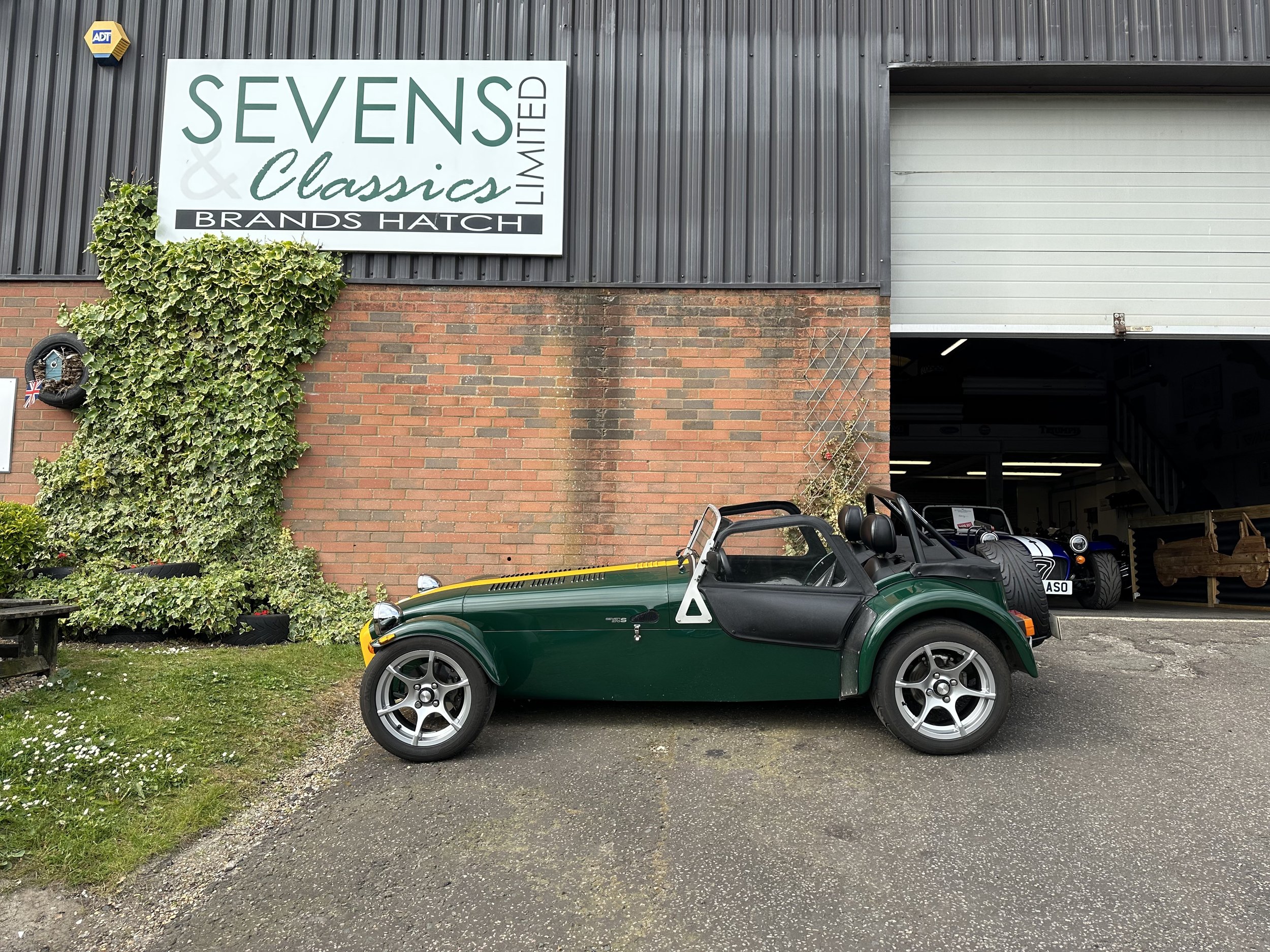 Caterham 270S — Sevens & Classics
