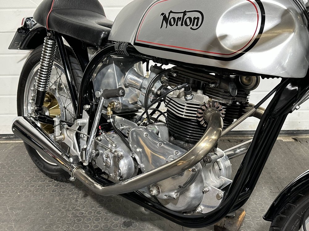 Triton 650 | Sevens & Classics