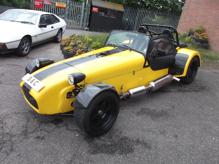 Caterham Levante | Sevens & Classics