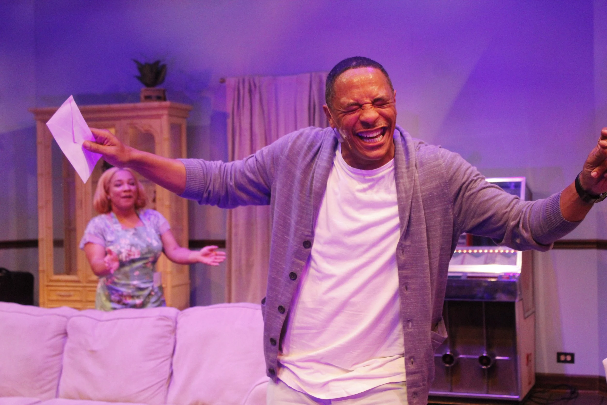 Grandma’s Jukebox — Let's Play Theatrical Reviews