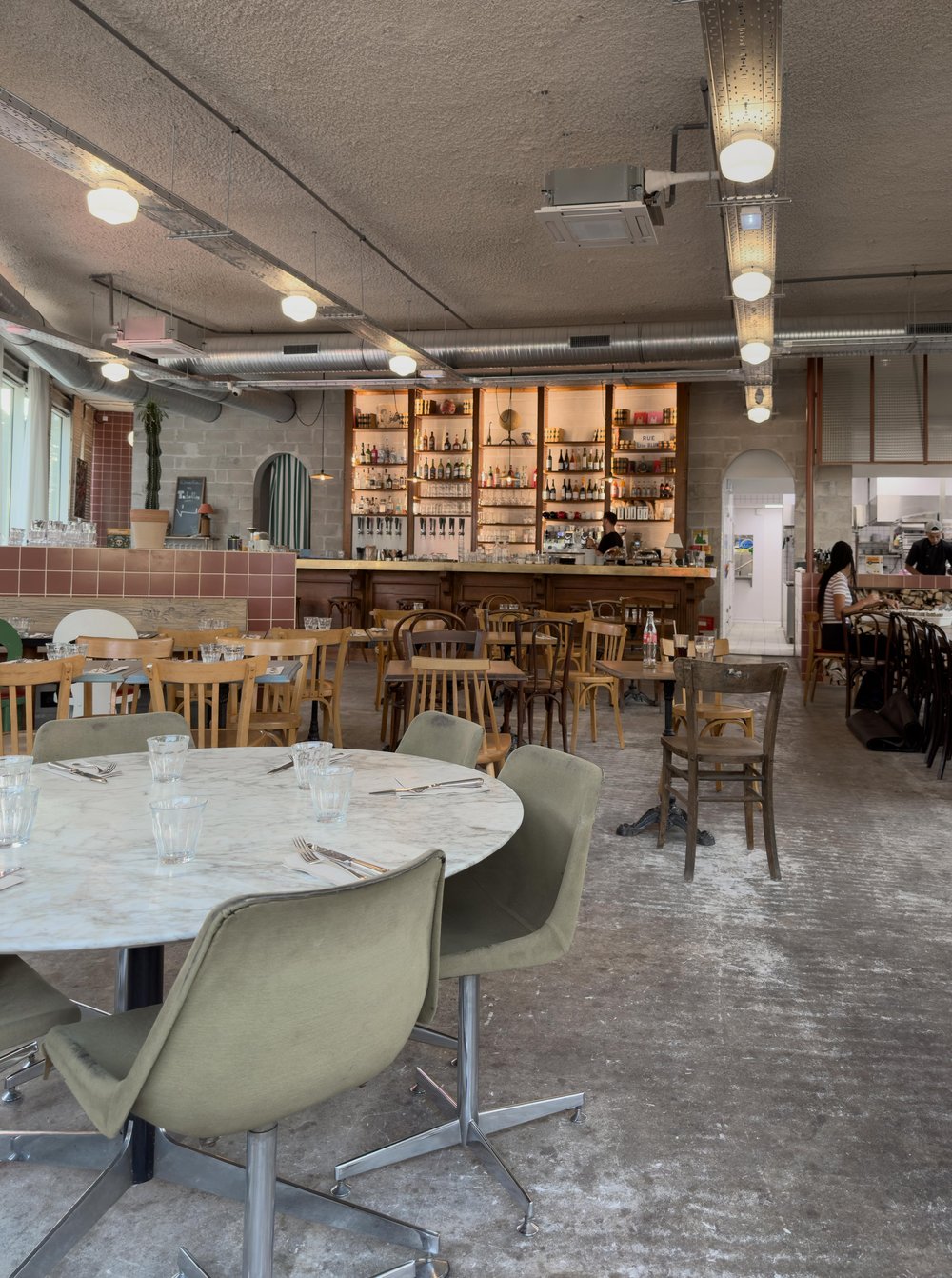 Architecture intérieure d'un restaurant à Marseille — Apogée architecture