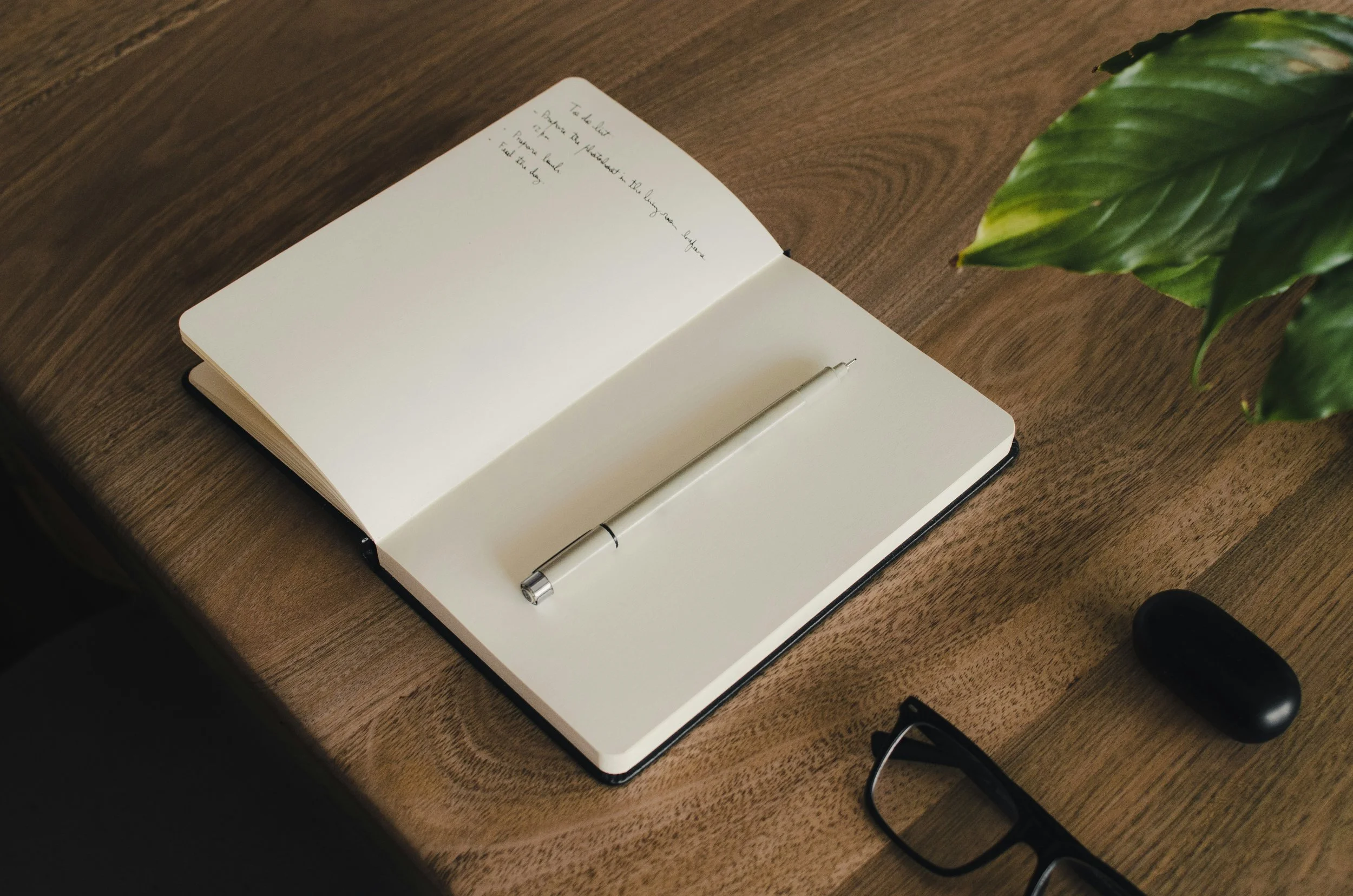 Overthinking Everything: How to Quiet Your Mind and Find Peace ...