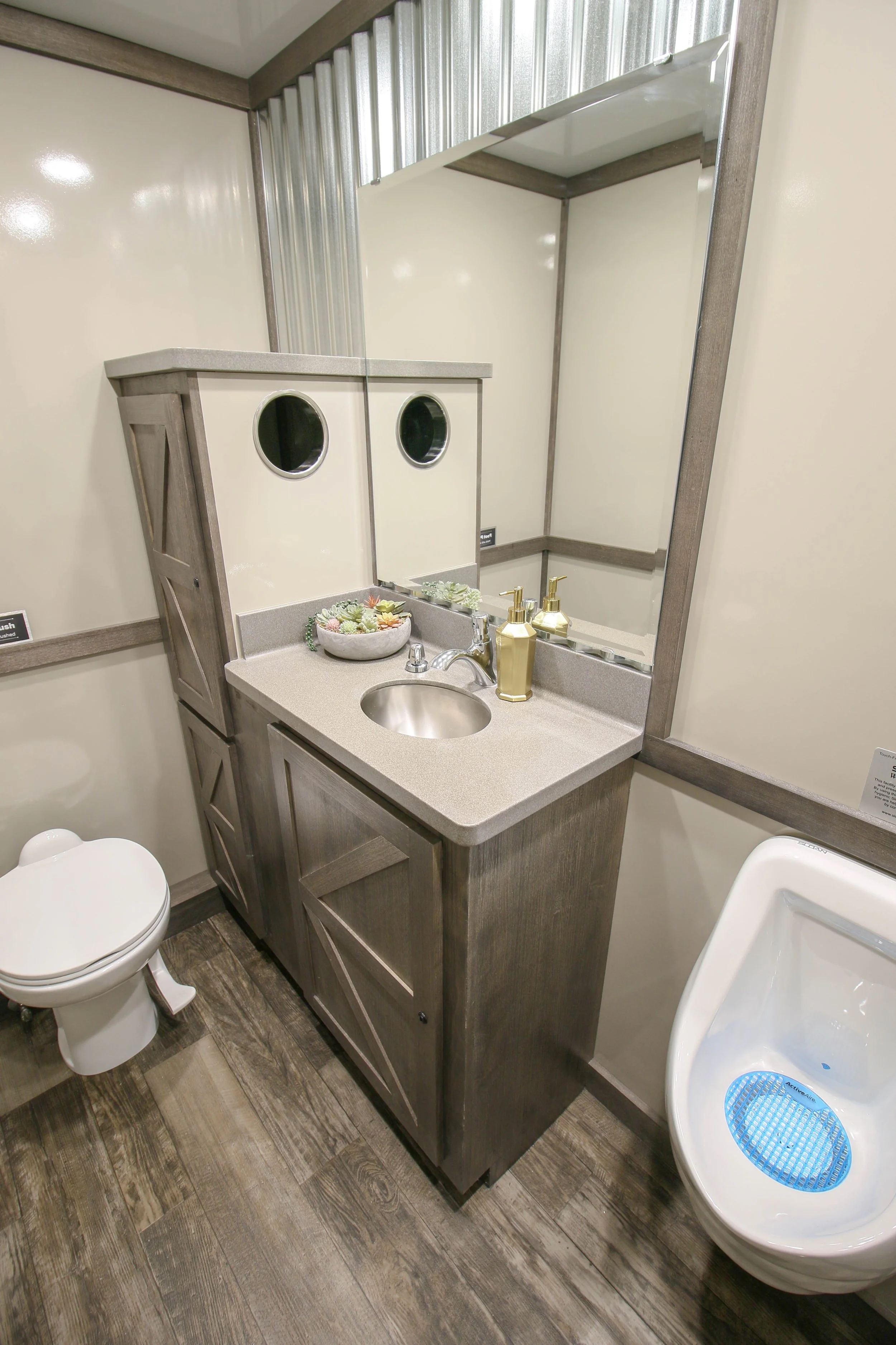Luxury Cellar 3 Stall Restroom Trailer — LTD Luxury Restroom Trailers