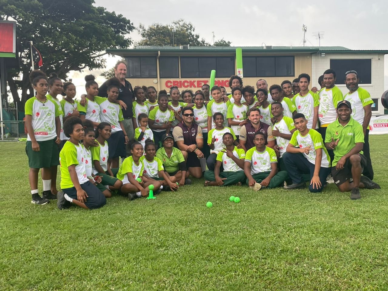 BRISBANE BRONCOS join BSP SCHOOL KRIKET AT AMINI PARK — Cricket PNG