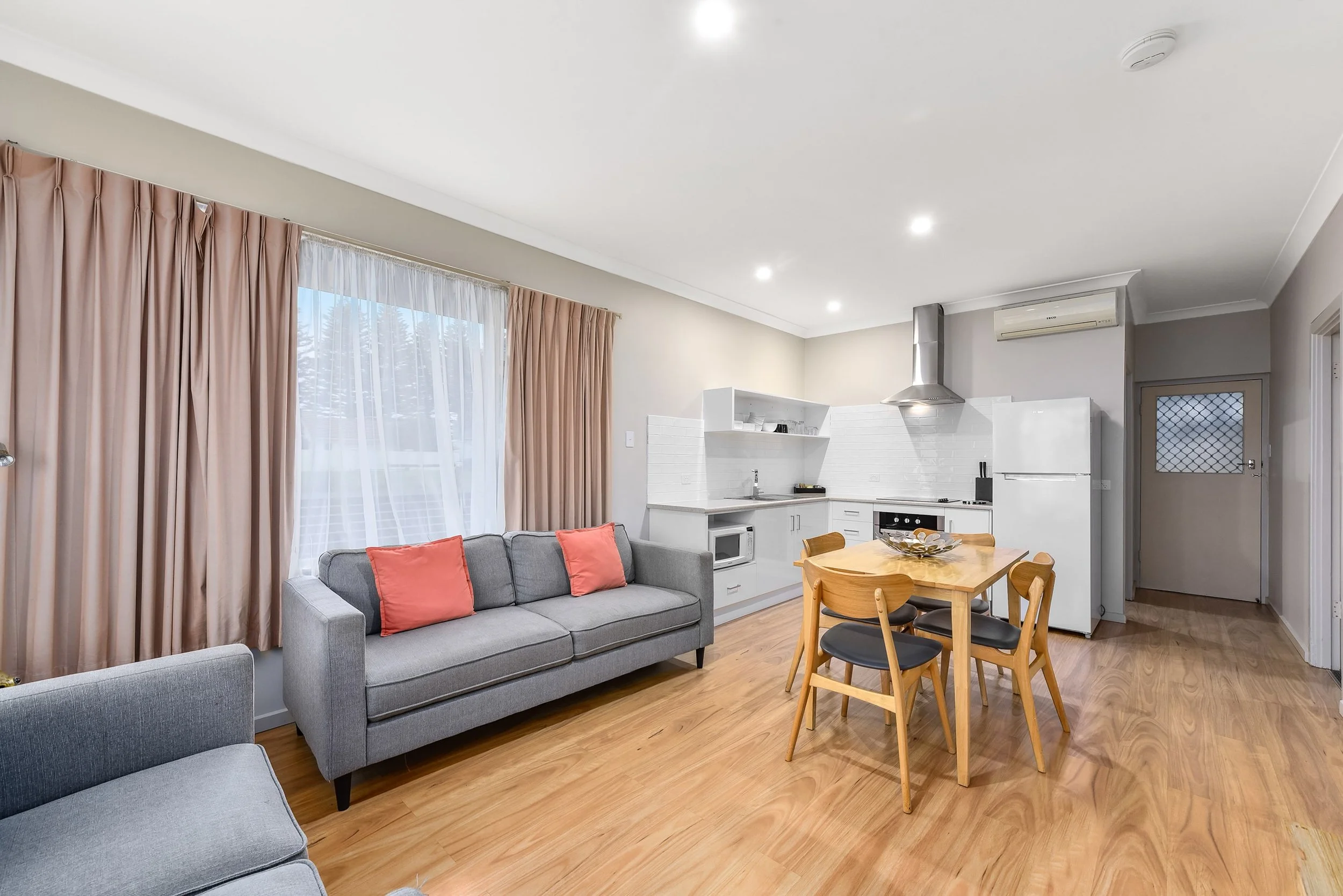 OFFICIAL SITE: Robe Central Motel | Book Direct & Save