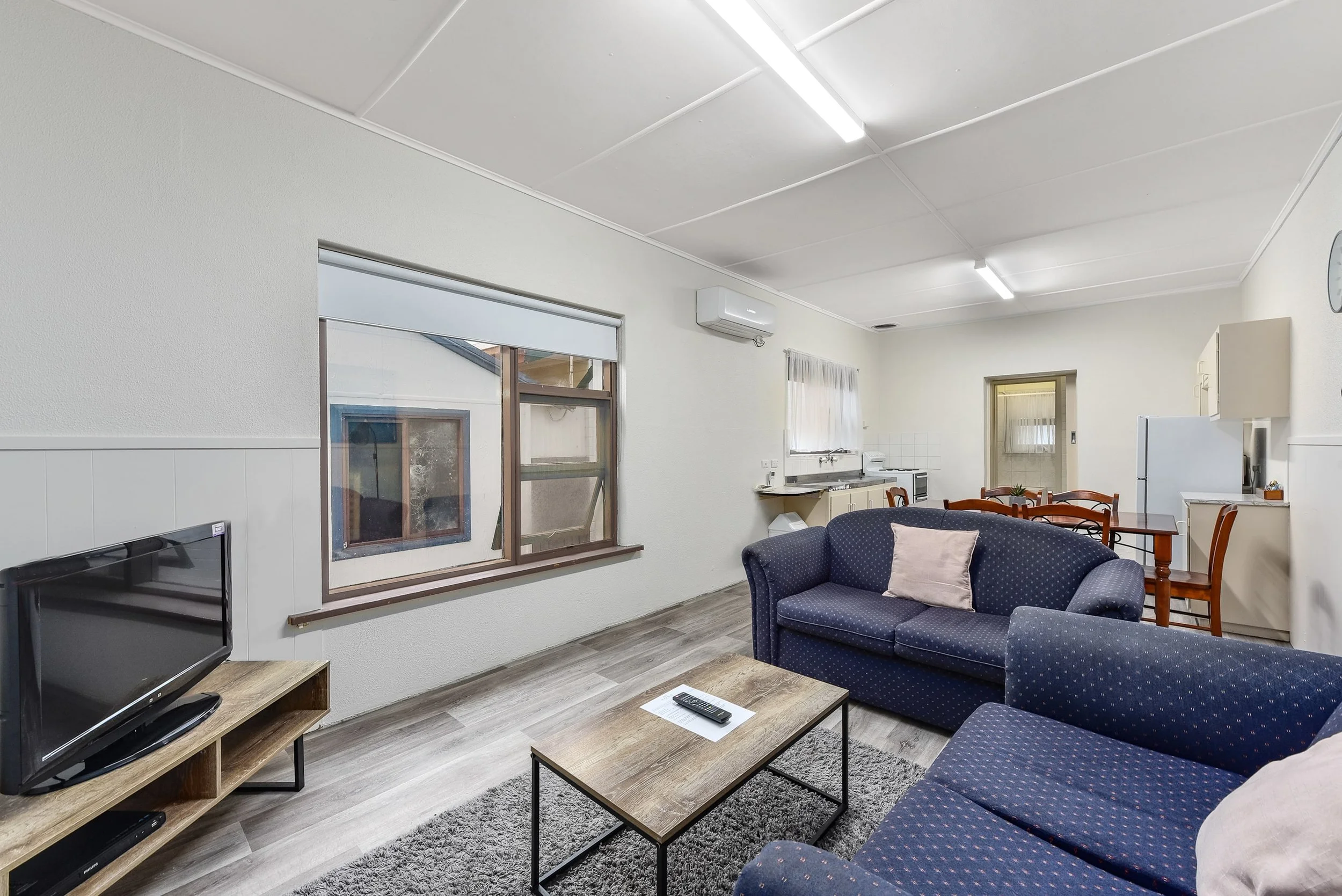 Economy 2 Bedroom Apartment — OFFICIAL SITE: Robe Central Motel | Book ...