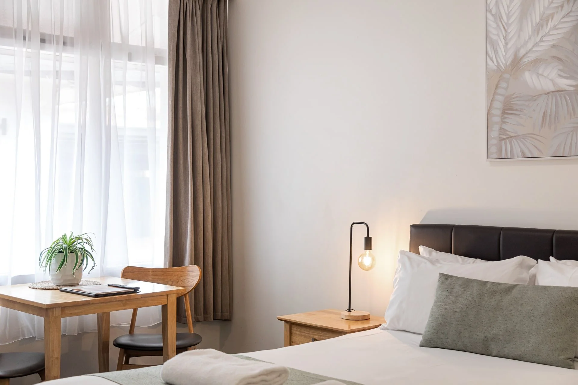 Overview — OFFICIAL SITE: Robe Central Motel | Book Direct & Save
