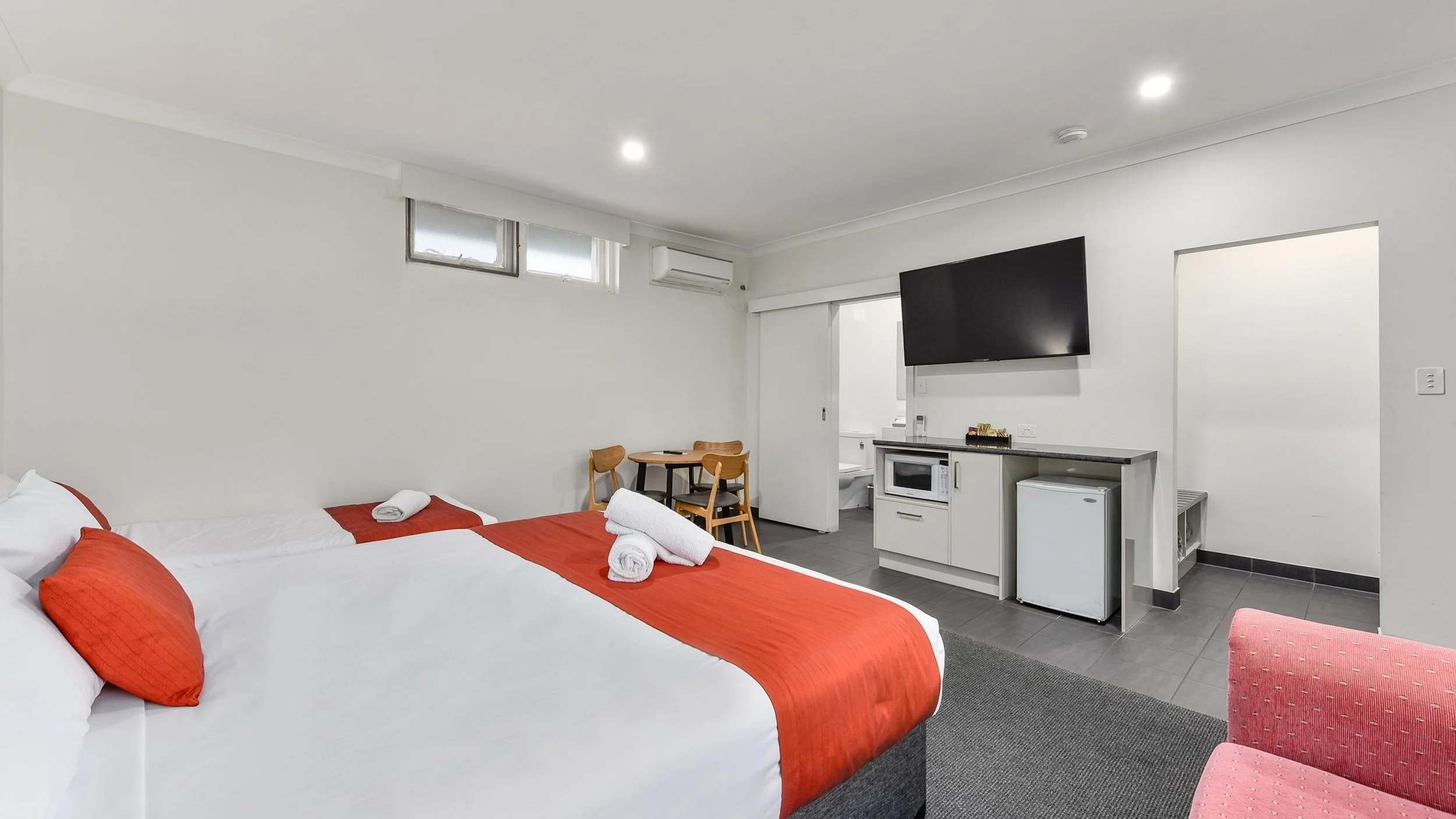 OFFICIAL SITE: Robe Central Motel | Book Direct & Save