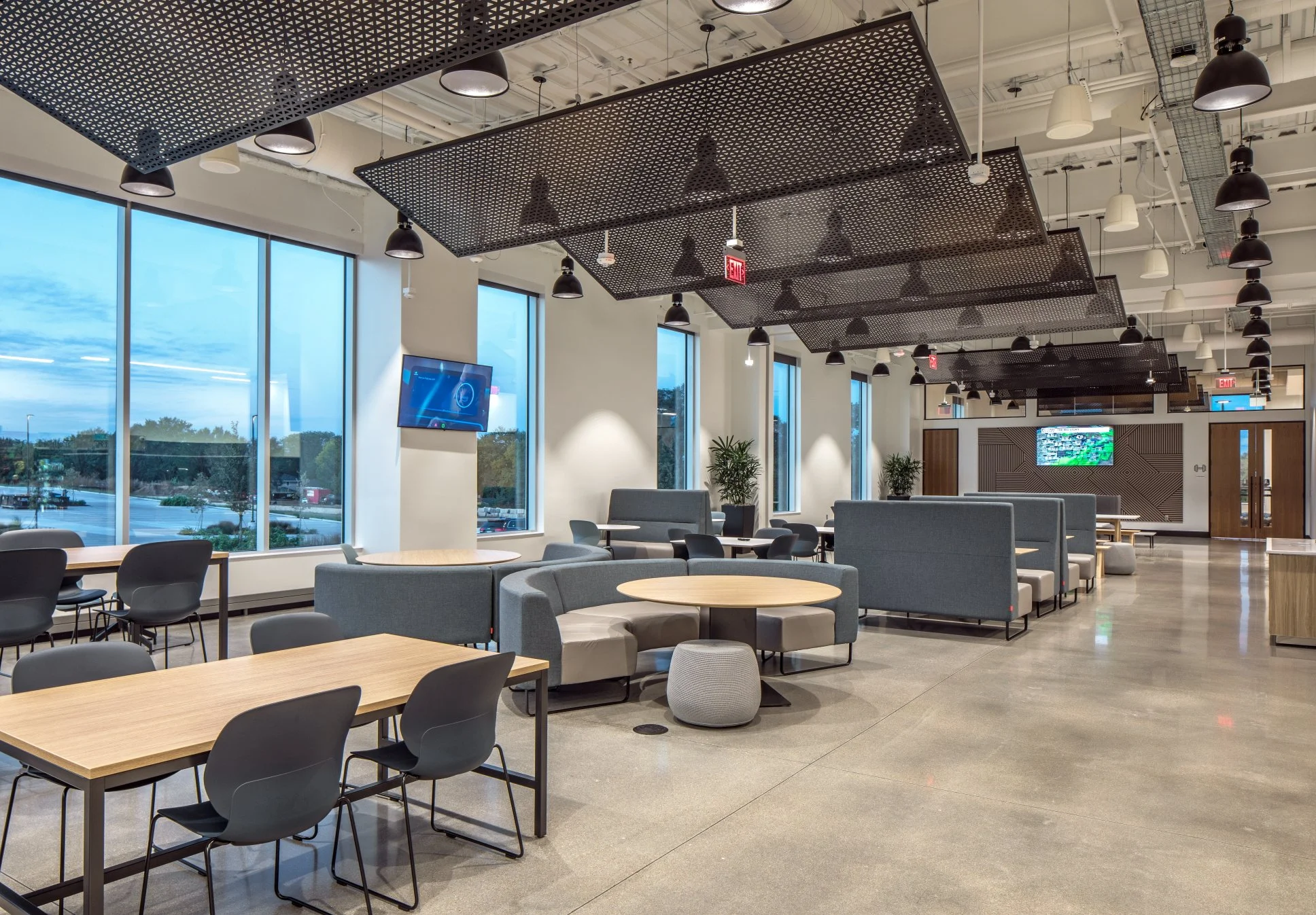 Valmont Industries | Omaha Headquarters — encompas