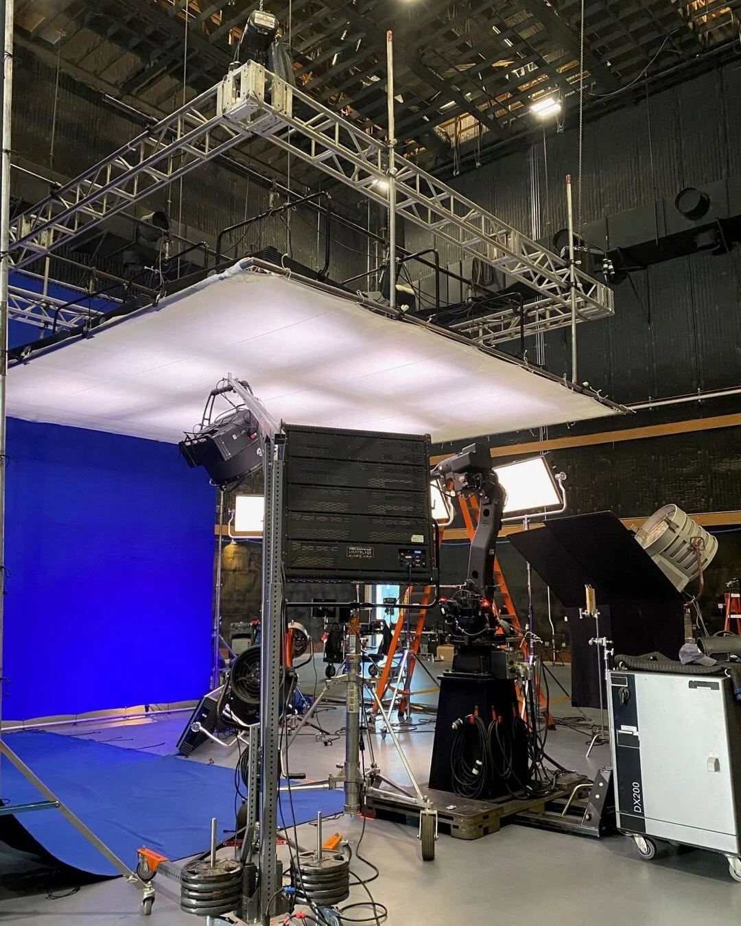 CineoLighting.com