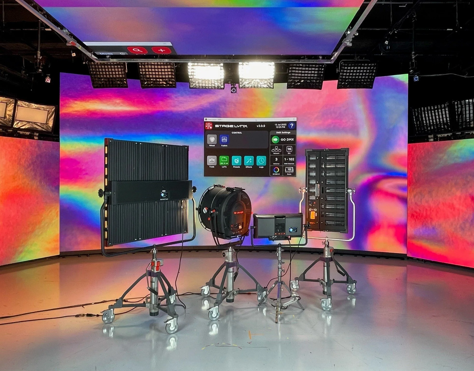 StageLynx — CineoLighting.com