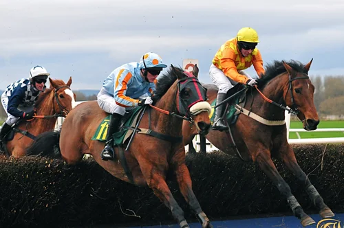 How will the Racing Digital Hub benefit British Racing — Racing Digital