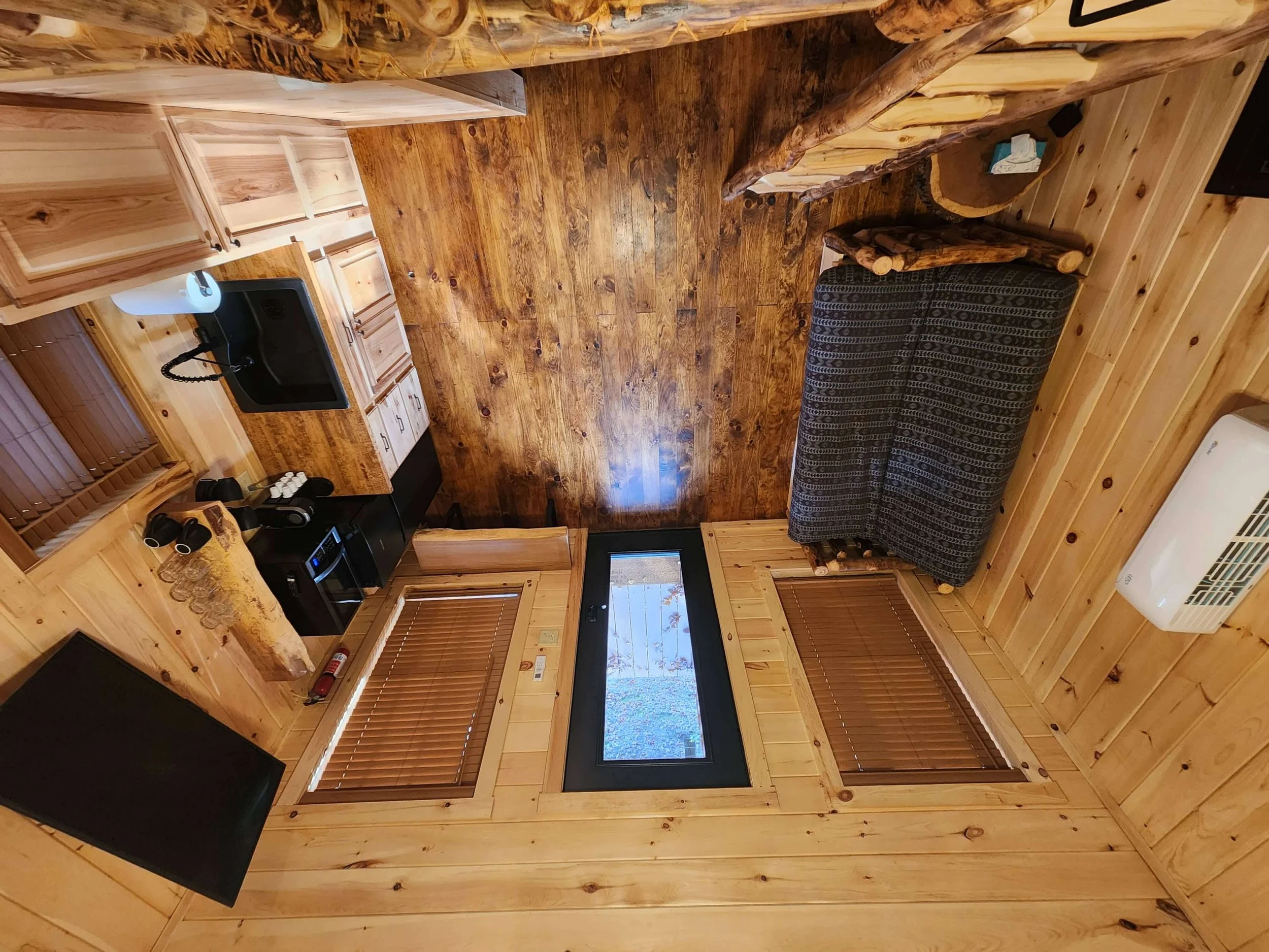 Luxury Ice Fishing House