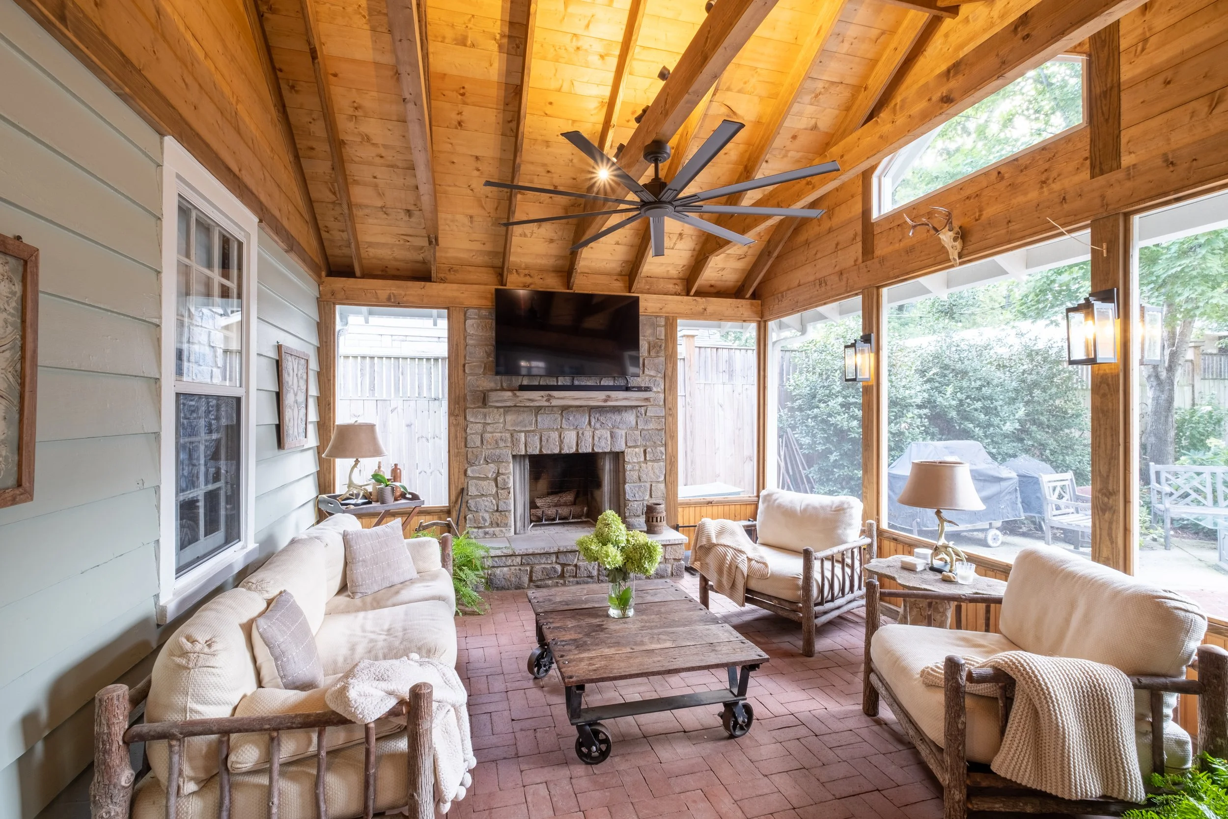 The Porch Co Portfolio Page | Screened In Porch Ideas | Screened In ...