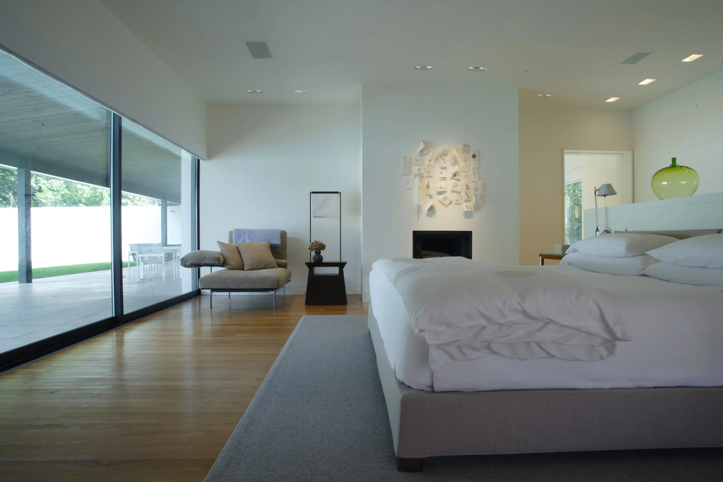 High-End Interior Design Renovation | Edward Larrabee Barnes — Bodron ...