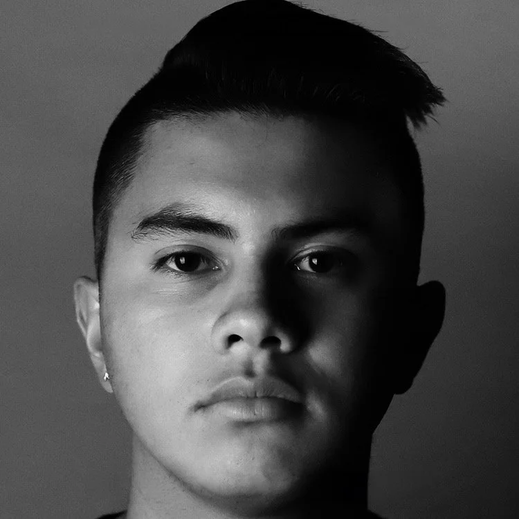 ABOUT — Shane Roderick