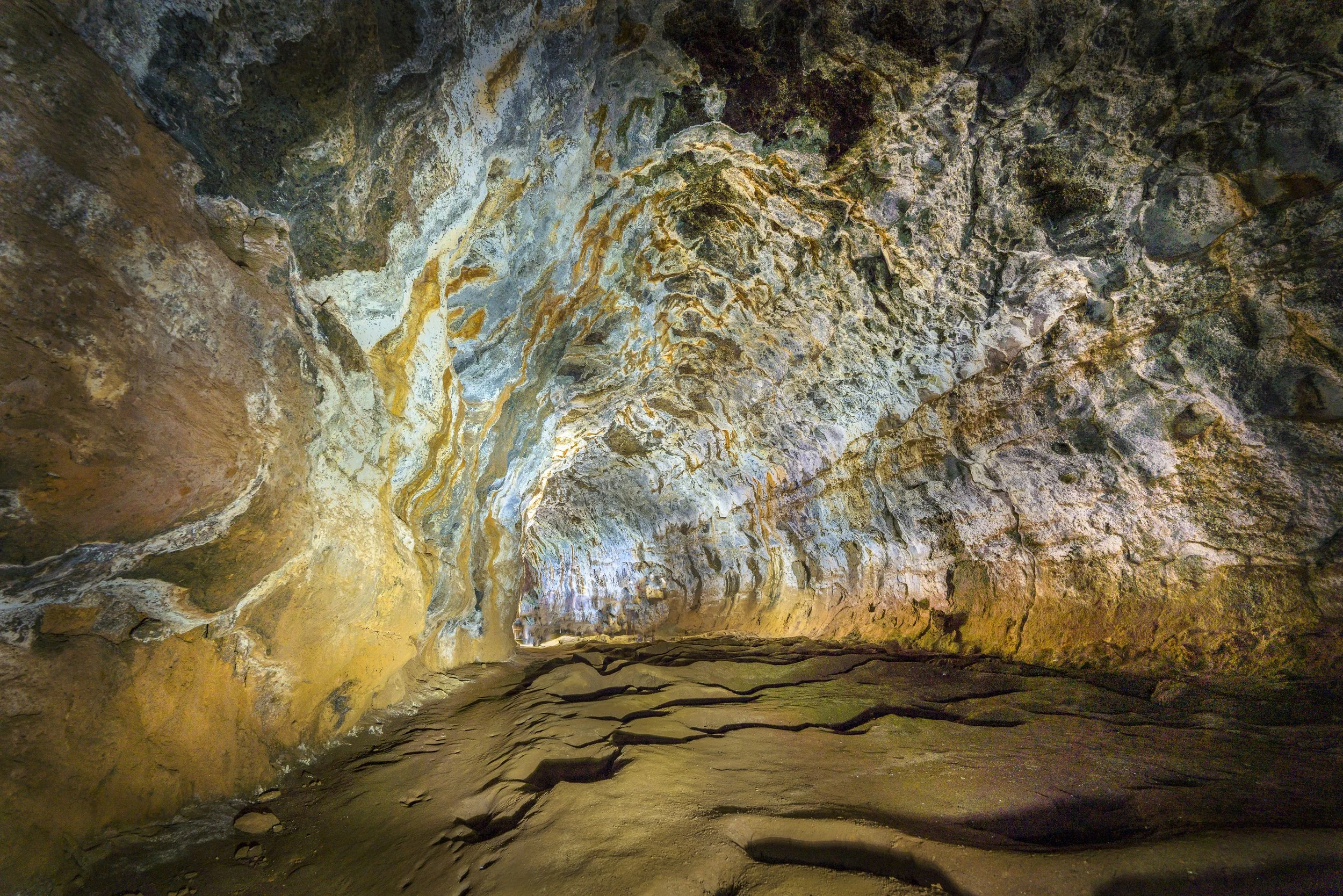 Undara Lava Tubes — trevsci