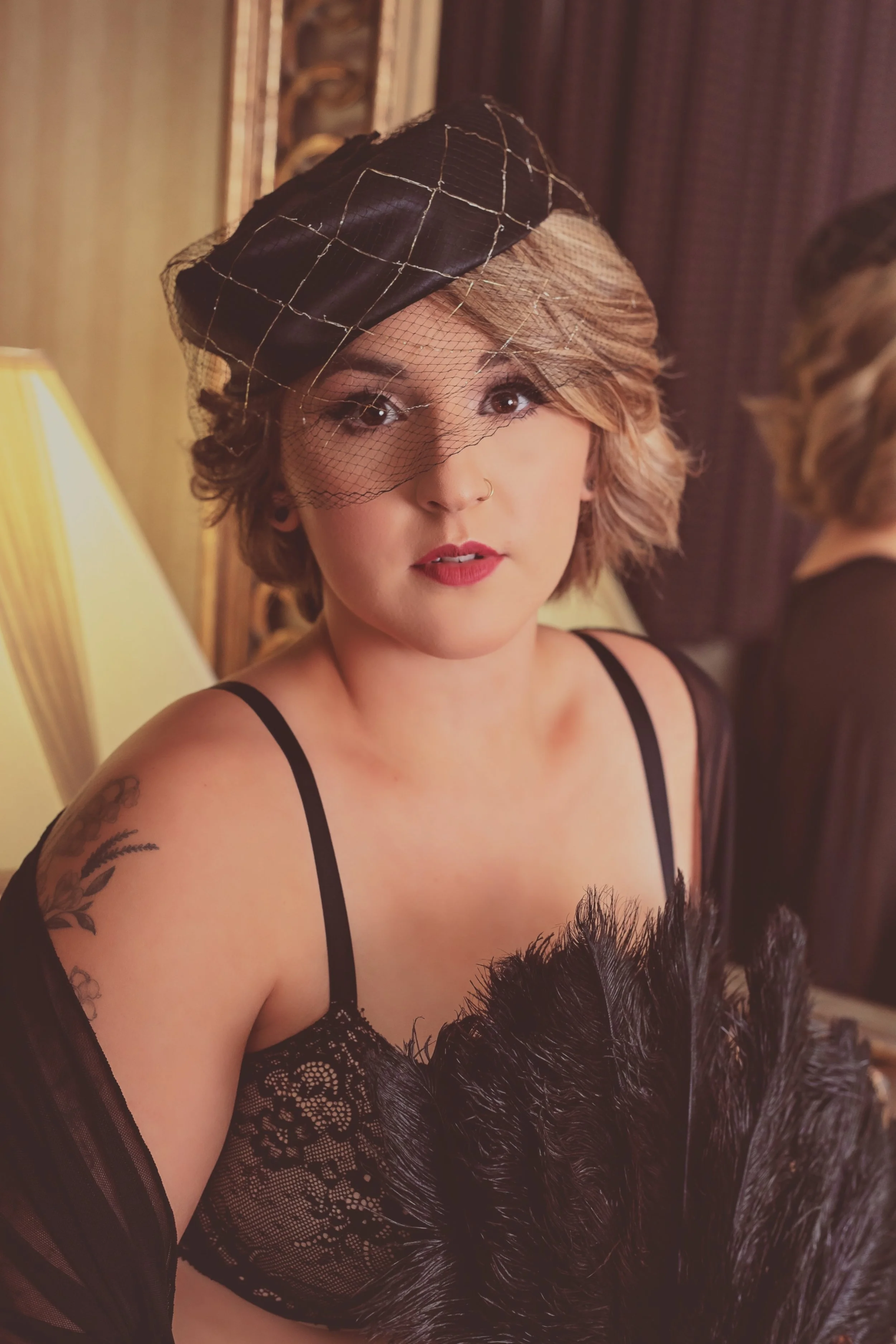 Capturing Timeless Beauty: Vintage Vixen Boudoir Sessions for Vintage Glamour — Velvet Noir ...