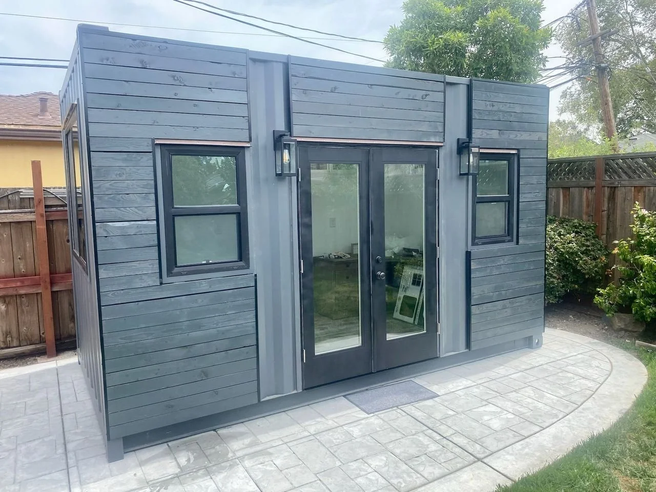 Model Office 120 — Conex Modular Customized Conex ADUs & Offices Bay Area