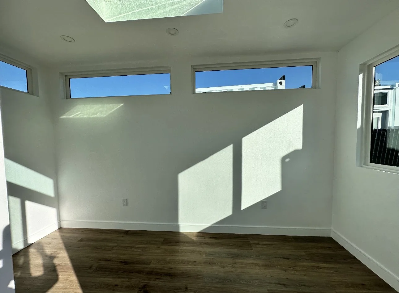 Model Office 120 — Conex Modular Customized Conex ADUs & Offices Bay Area